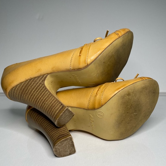 Xhilaration | Shoes | Mustard Yellow Clam Shell Toe Heels | Poshmark